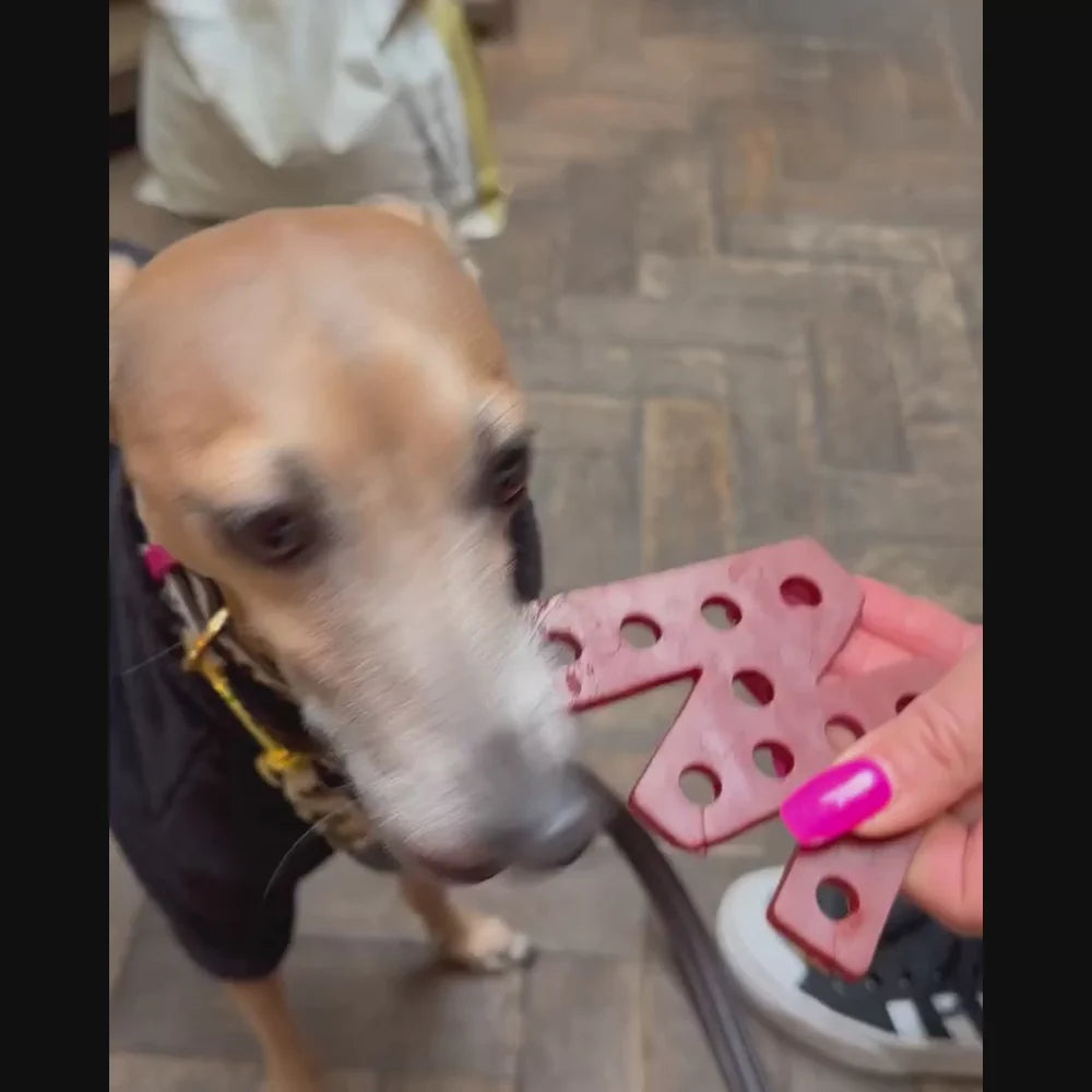 Smoky Dubya Chew Pouch (4 Chews) | Vegan, Natural Skincare | Quince & Cook